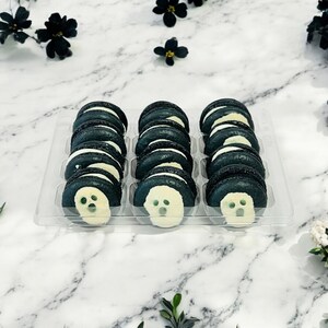 Spooky Ghost Macarons – Customizable Flavors for Halloween - Etsy
