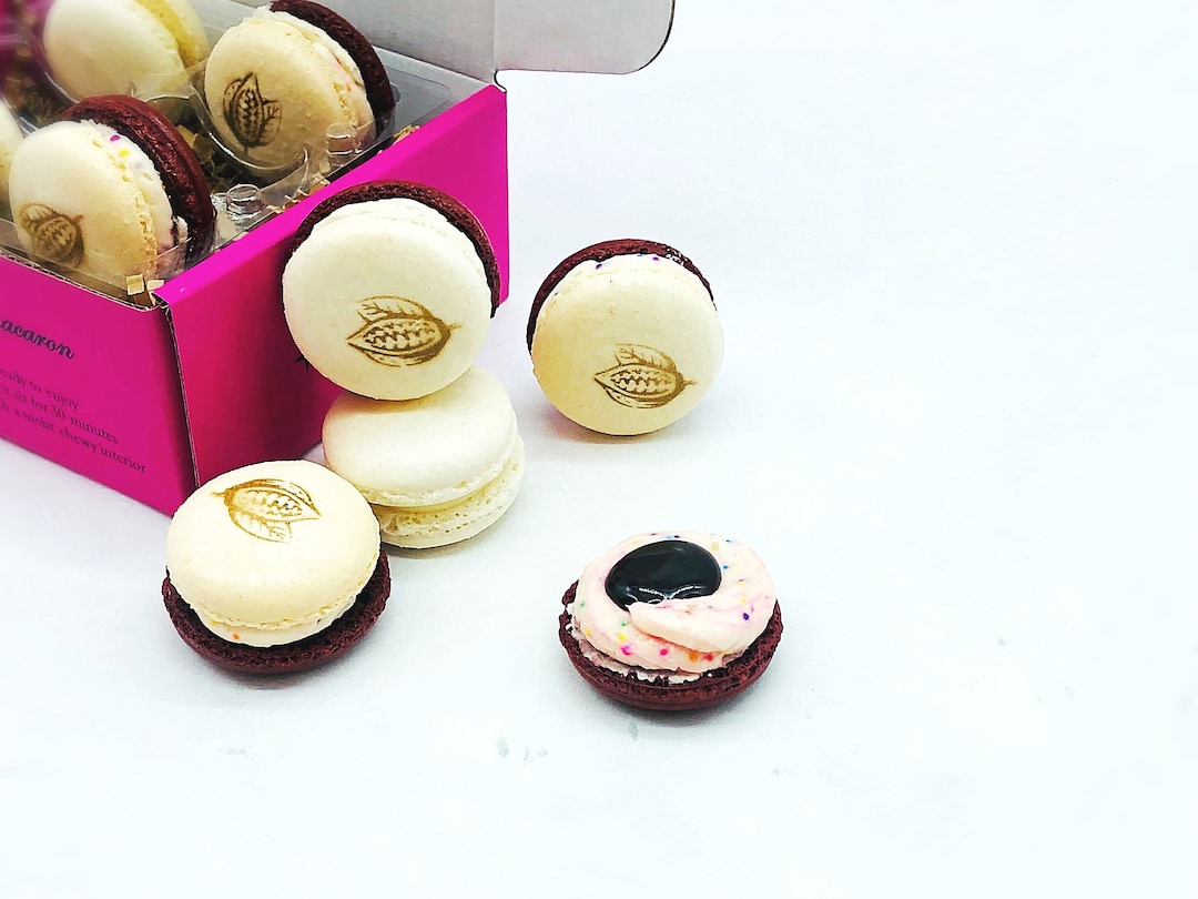 6 Pack Chocolate Sundae French Macarons - Etsy
