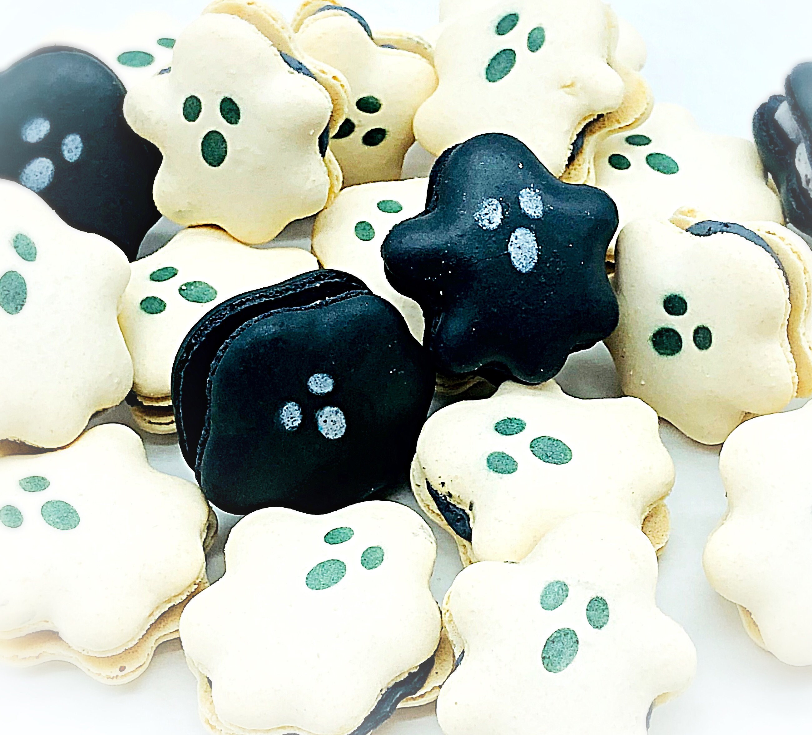 Dark Chocolate Buttercream Ghost Macarons Available in 6 12 | Etsy