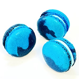 6 Pack Blue Curaçao Macarons | Ideal for Celebratory Events. - Etsy