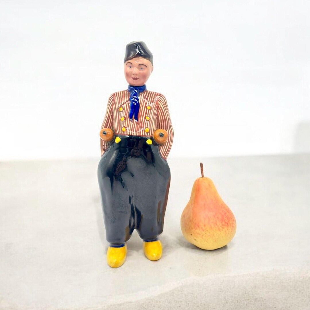 Vintage Zenith Bols Dutch Boy Decanter/hand-painted Ceramic Liquor ...