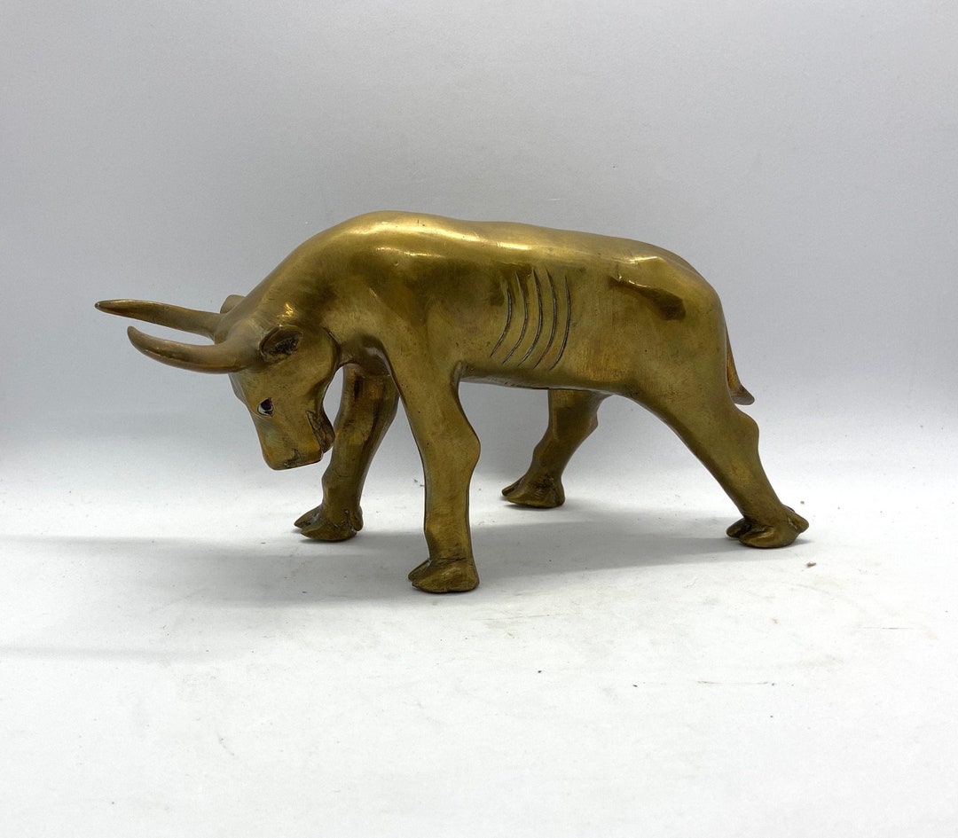 Vtg Solid Brass Bull Statue, Sculpture, Home Decor - Etsy