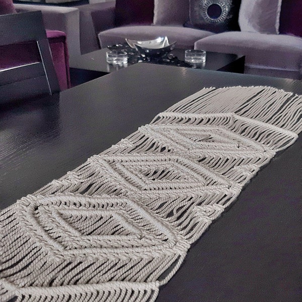 Macrame Table Runner - Etsy