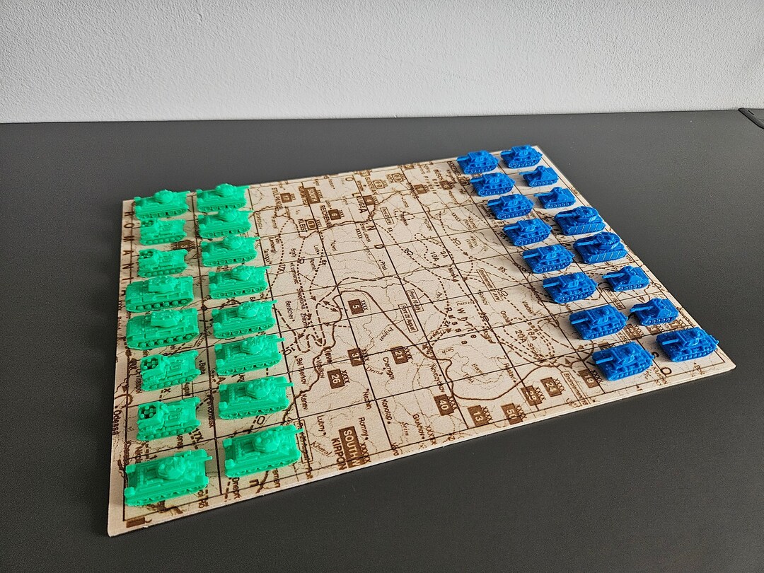 32 Scale Models WW2 Tank Board Game Set With Engraved Wood Playing ...
