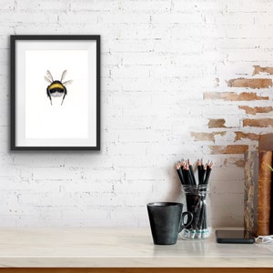 PRINT Flying Bumblebee, Bumblebees Butt, Realistic Bumblebee Wall Art, Zoological Illustration ...