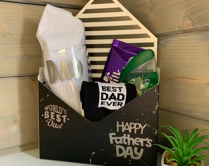 Father’s Day Hamper for Dad, Personalised Gift Hamper for Him, World’s ...