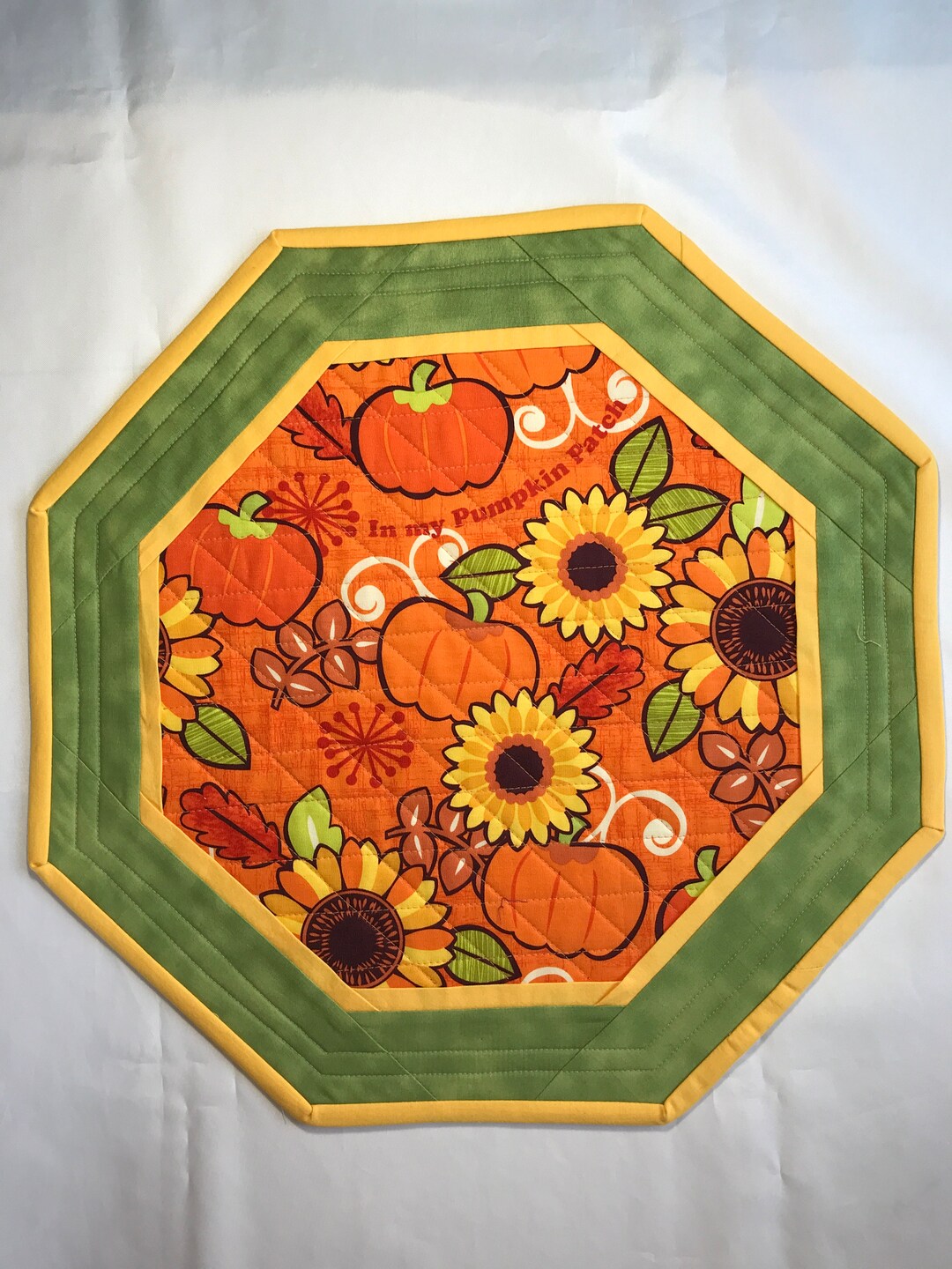 Table Topper: Fun, Fall, Pieced and Machine Quilted, Handmade Table ...