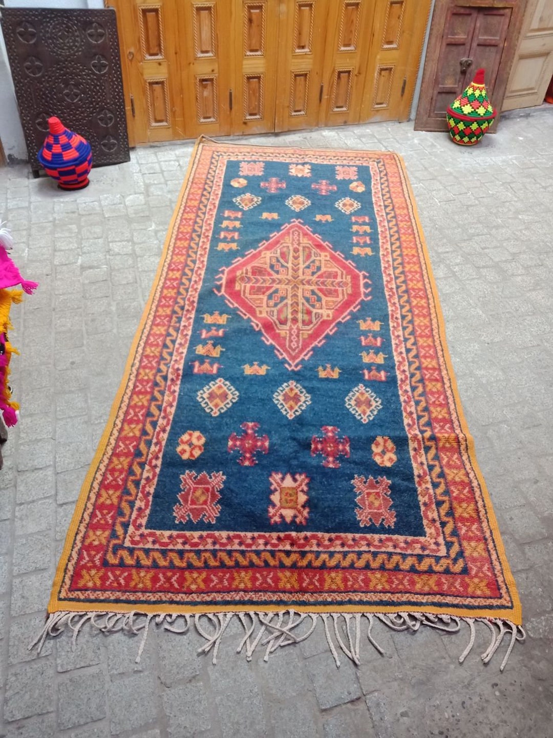 Vintage Glaoui Rug - Moroccan Taznakht Rug. Handmade Wool Rug ...