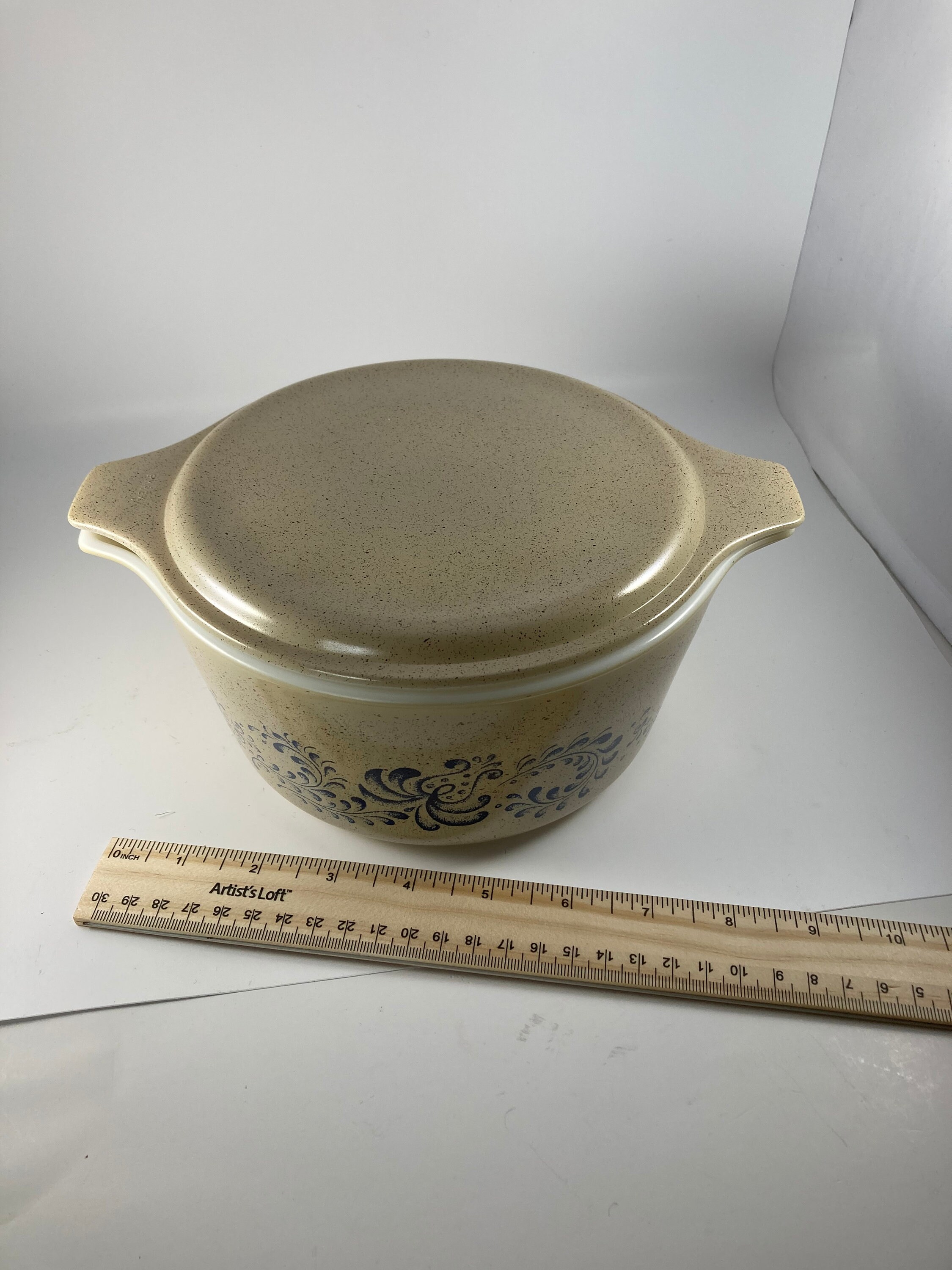 Vintage Pyrex Homestead Casserole With Lid, Tan Mushroom Pattern - Etsy