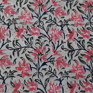 Floral Block Print Cotton Fabric Print Sewing Theme Fabric | Etsy