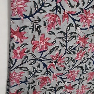 Floral Block Print Cotton Fabric Print Sewing Theme Fabric | Etsy