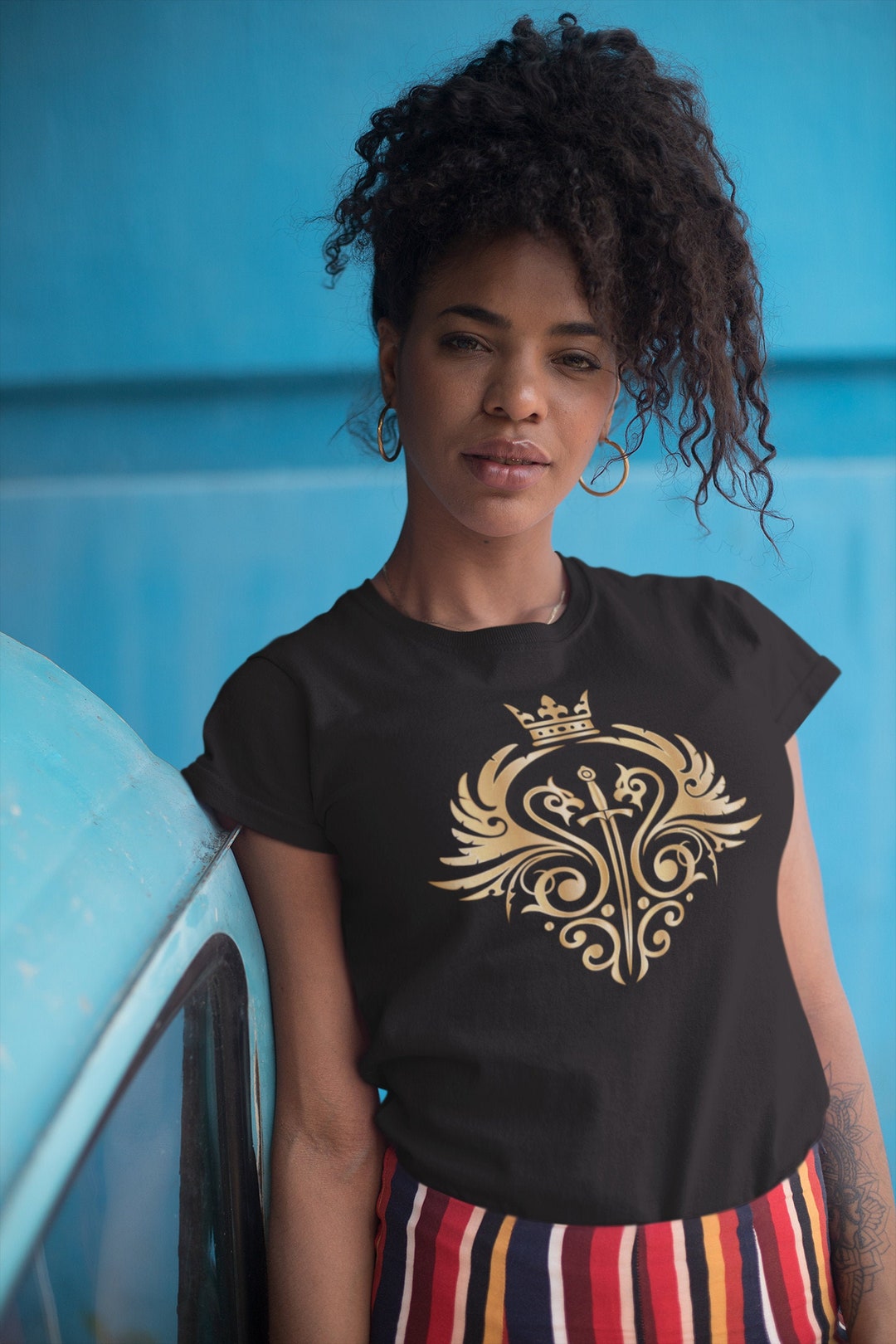 Gold Griffin Medieval T-shirt, Gryphon T-shirt, Mythology T-shirt ...