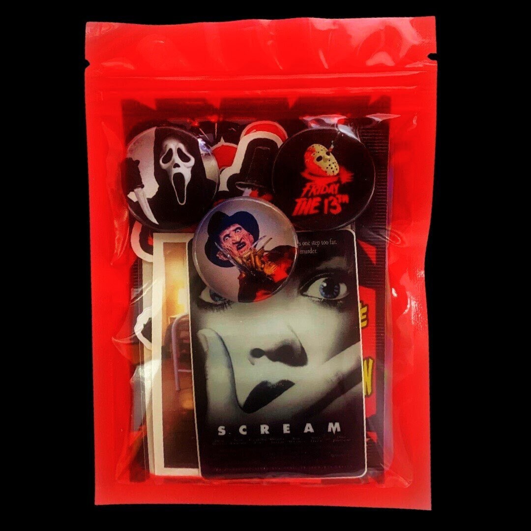 Spooky 90's Themed Buttons, Halloween Buttons, 90s Kids - Etsy