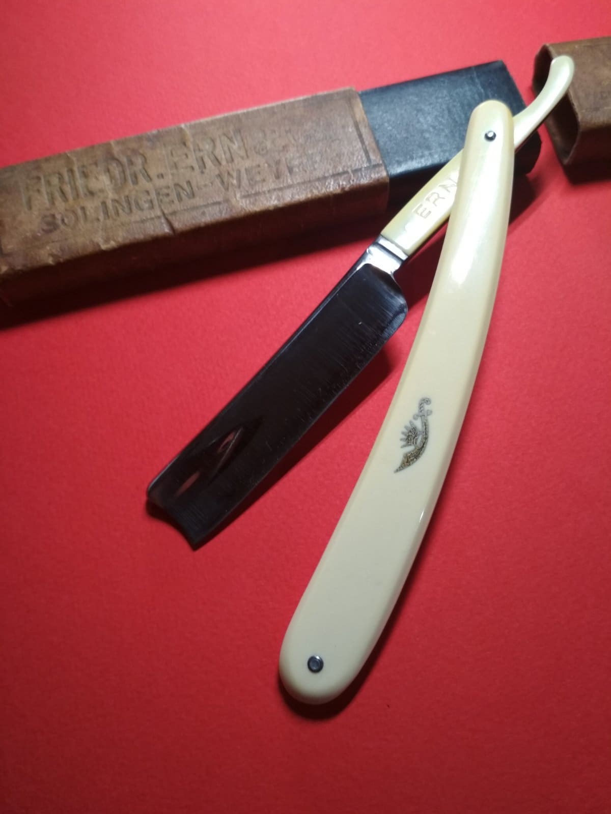 ERN Crown & Sword Straight Razor Germany - Etsy