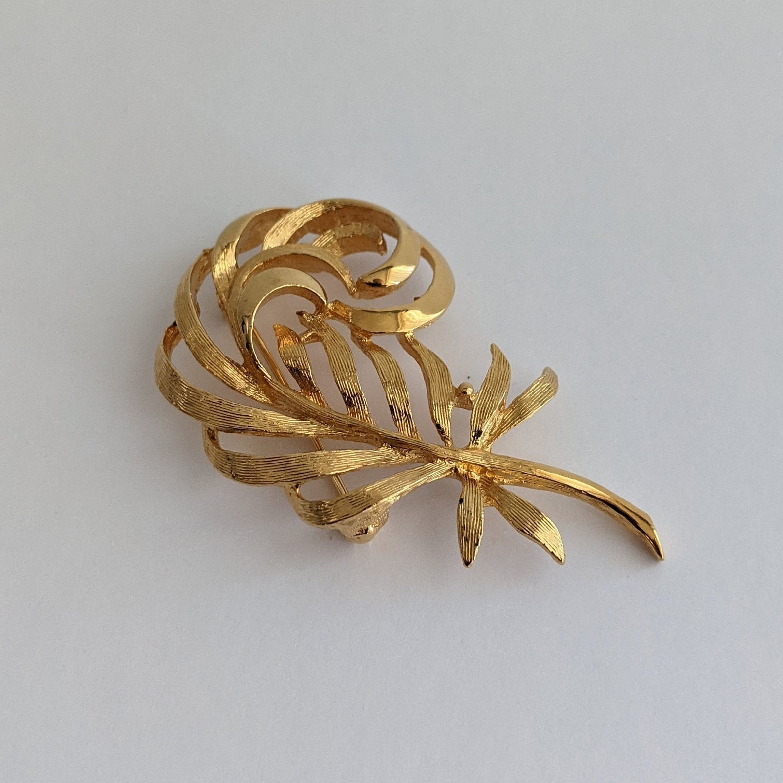 Vintage Napier Brooch Feather Brooch Polished and Textured Goldtone ...