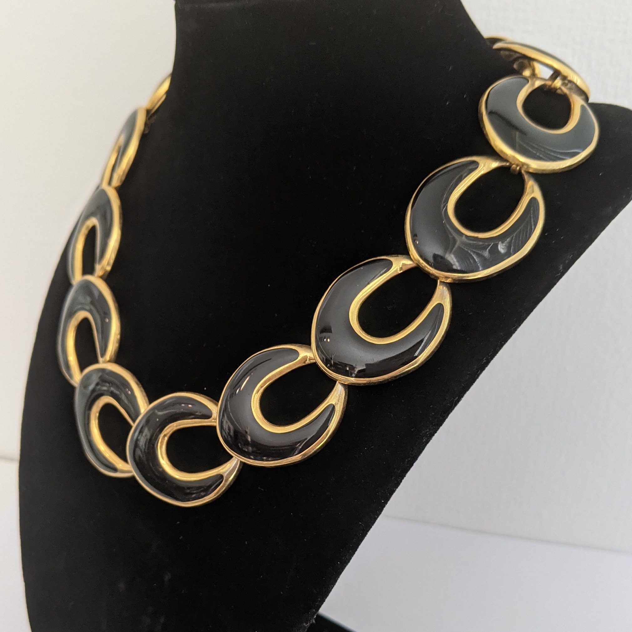 Vintage Necklace Black Enamel Goldtone Large Oval Links Etsy