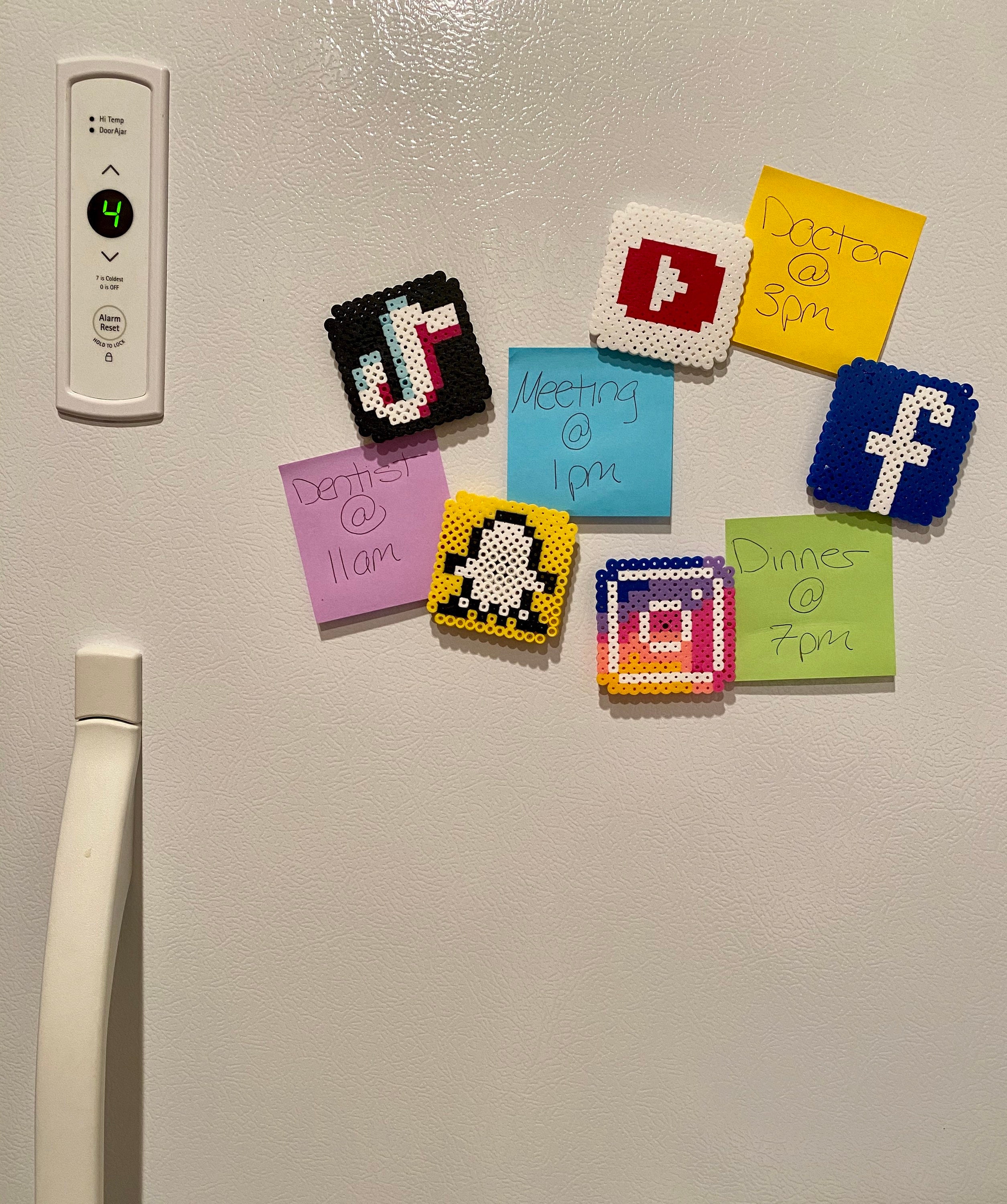 SOCIAL MEDIA MAGNETS - Etsy