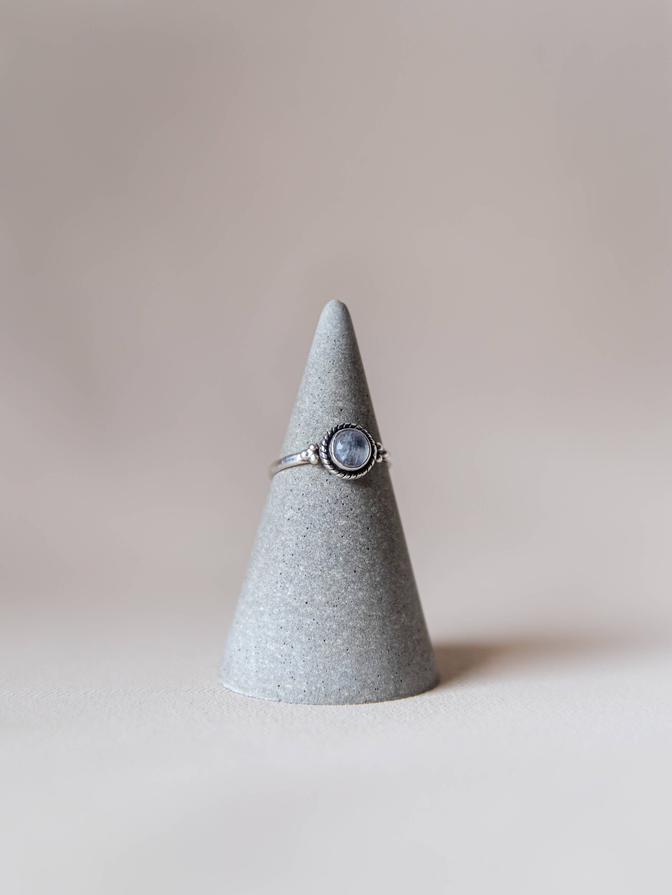 Concrete Ring Holder Ring Cone Jewellery Display Ring | Etsy