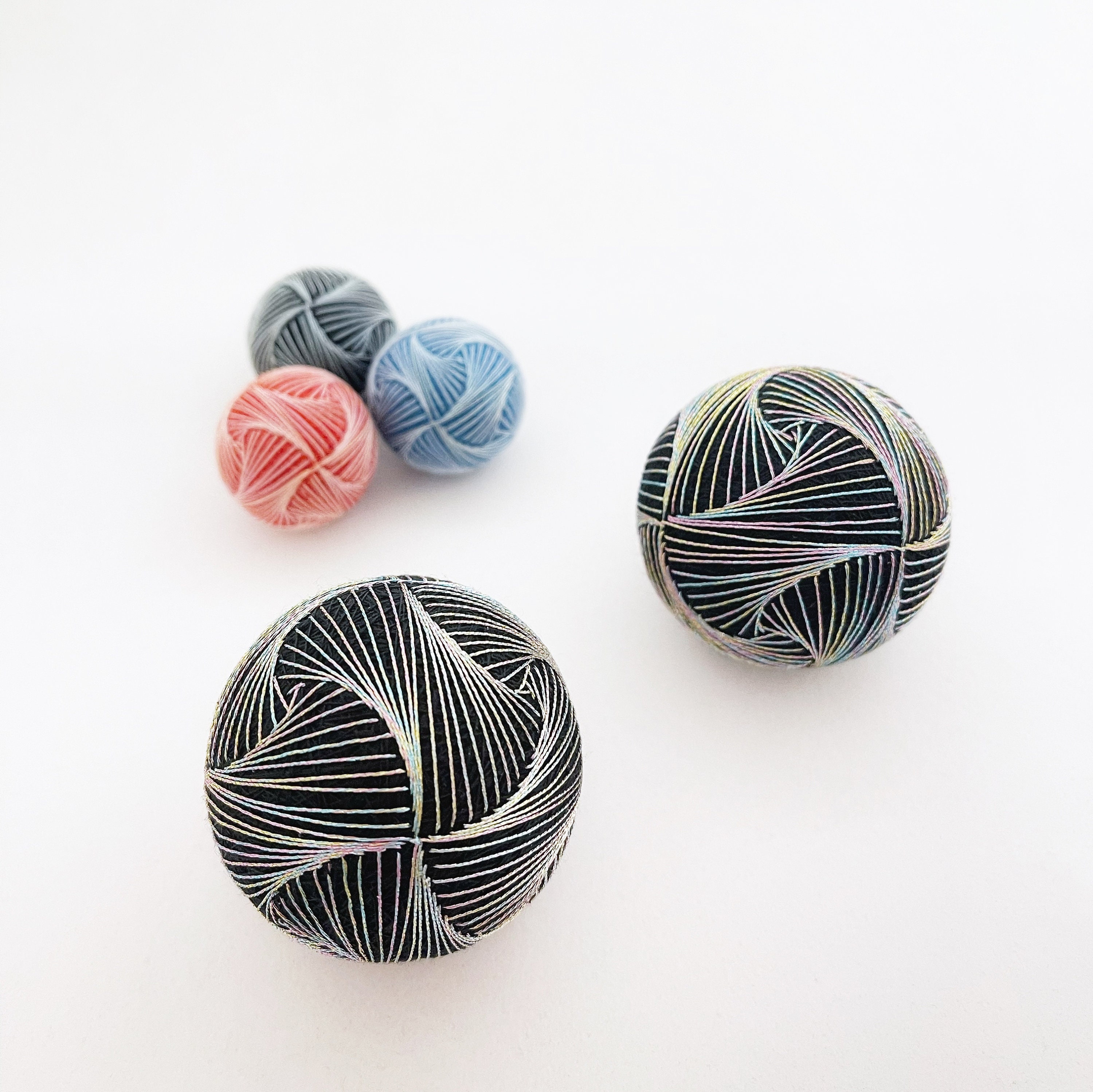 Temari Embroidery Kit - Swirl on Simple 4 Division With Light ...