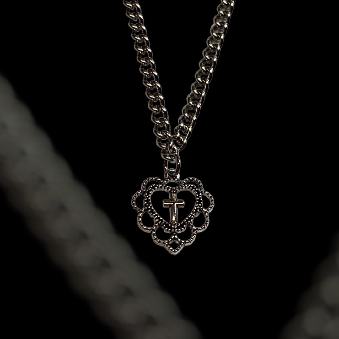 Webbed Heart With Cross Chain / Necklace : - Etsy