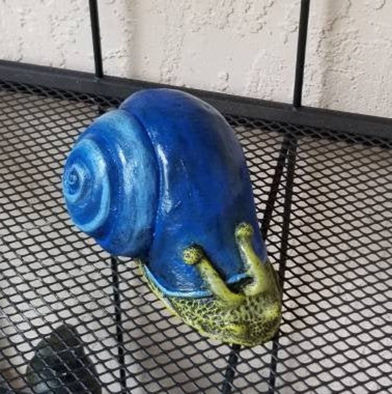 Concrete Snail Garden Statue, Plant Lover Gift for Mom, Outdoor Garden ...