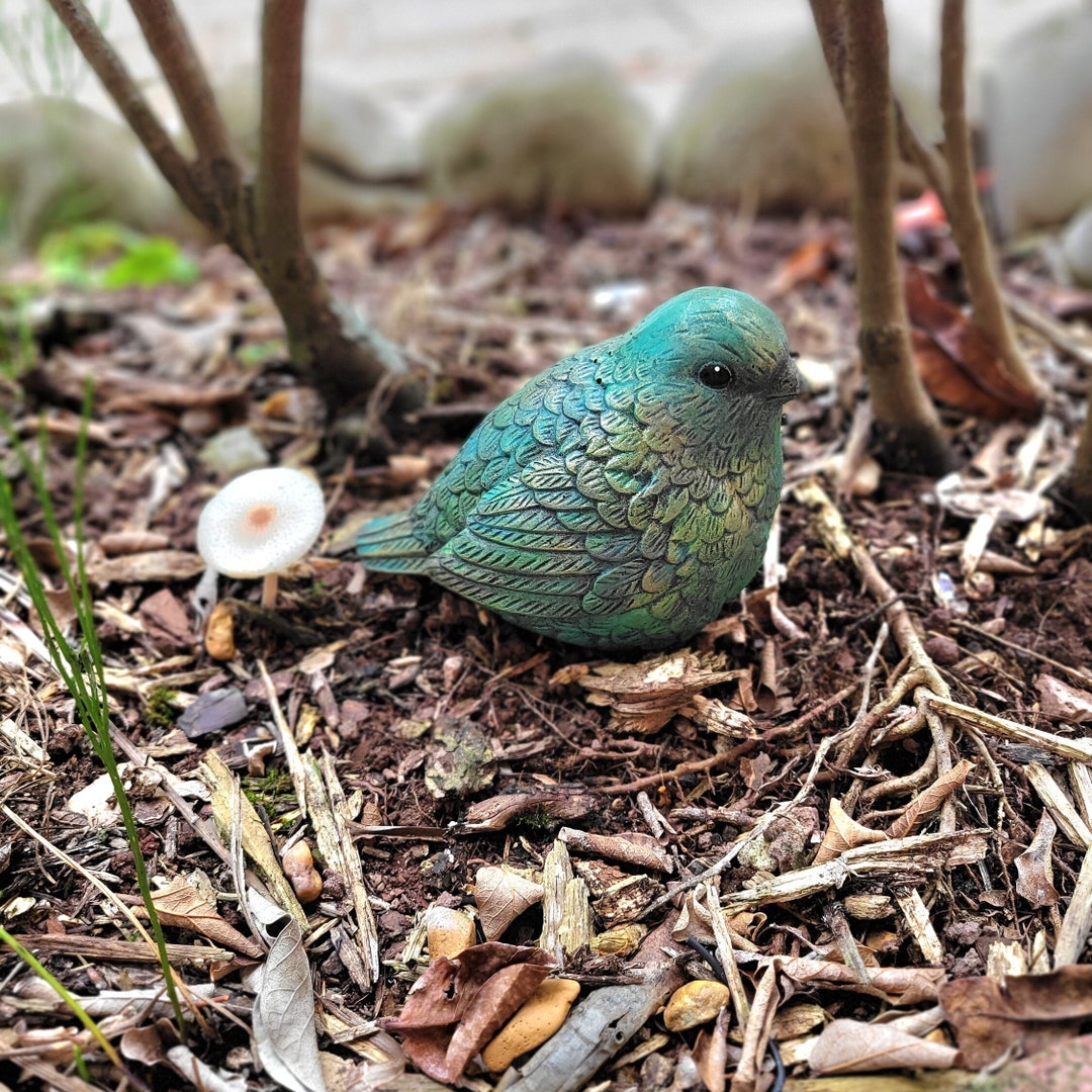 Bird Concrete Statue Outdoor, Plant Mom Gift for Friend, Housewarming ...