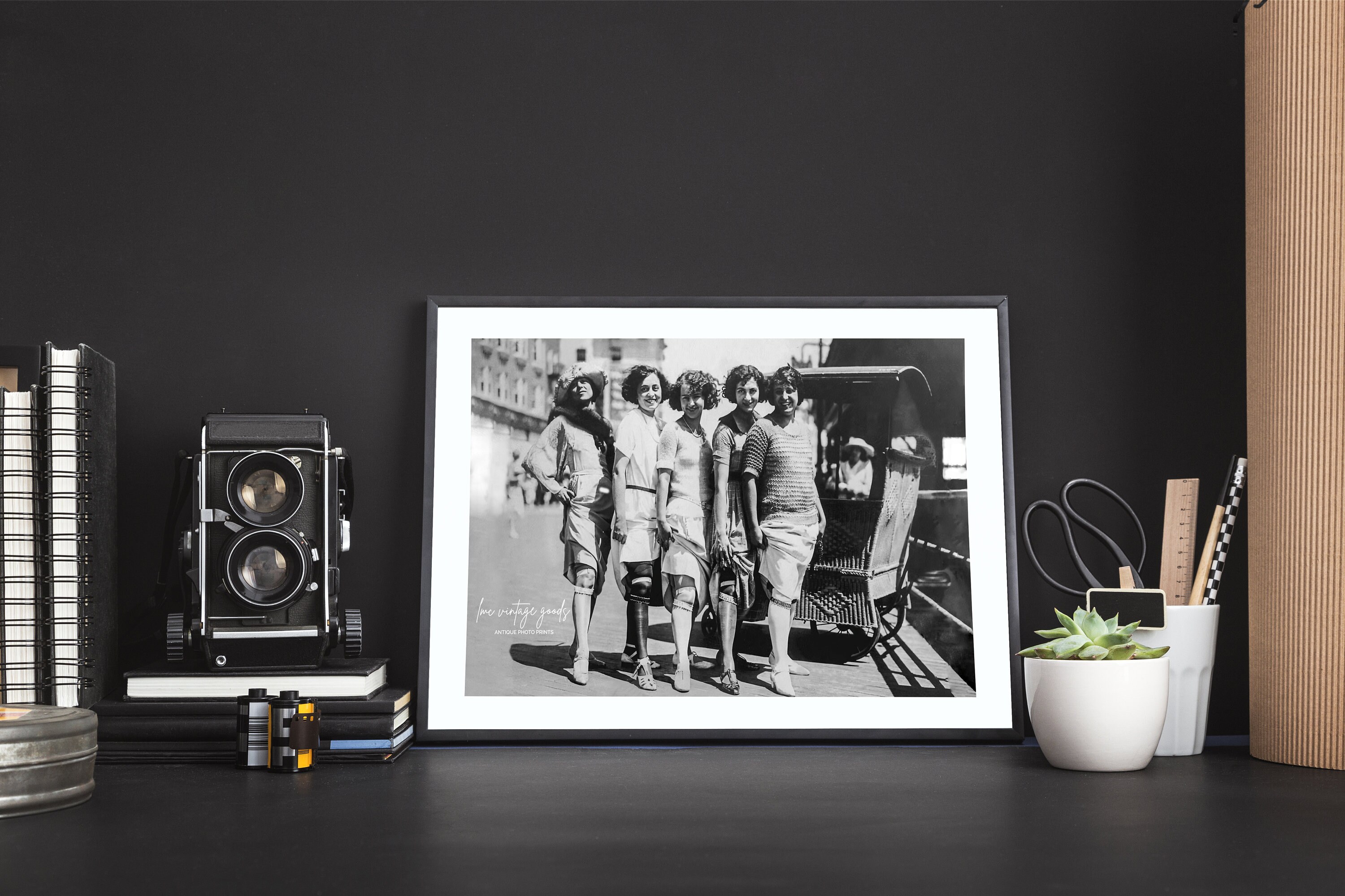 1928 Vintage Young Flappers Showing Garters Photo Reprint - Etsy