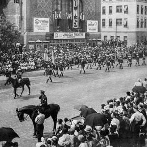 Elks Parade Photo Print | Black Americana | 1930s Spectators ...