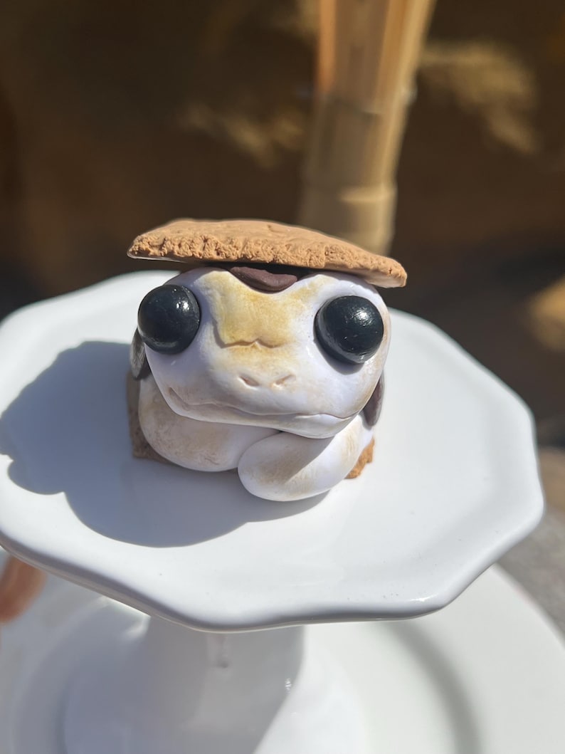 Frog Collection: S’mores Frog Clay Figure - Etsy