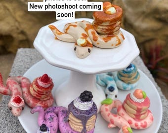 Pancake Snakes | Polymer Clay Snake Figurine INEDIBLE!! - Etsy