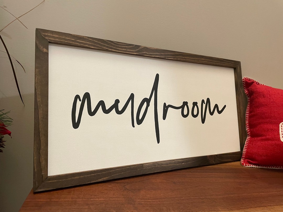 Hand Painted Mudroom Sign: Farmhouse Decor (24.75x12.75in) - Etsy