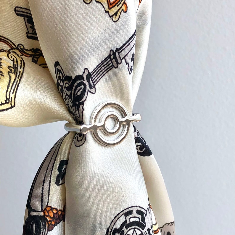 Stirrup Style Scarf Ring, Medium Ring, Vintage Style Ring, Festival ...