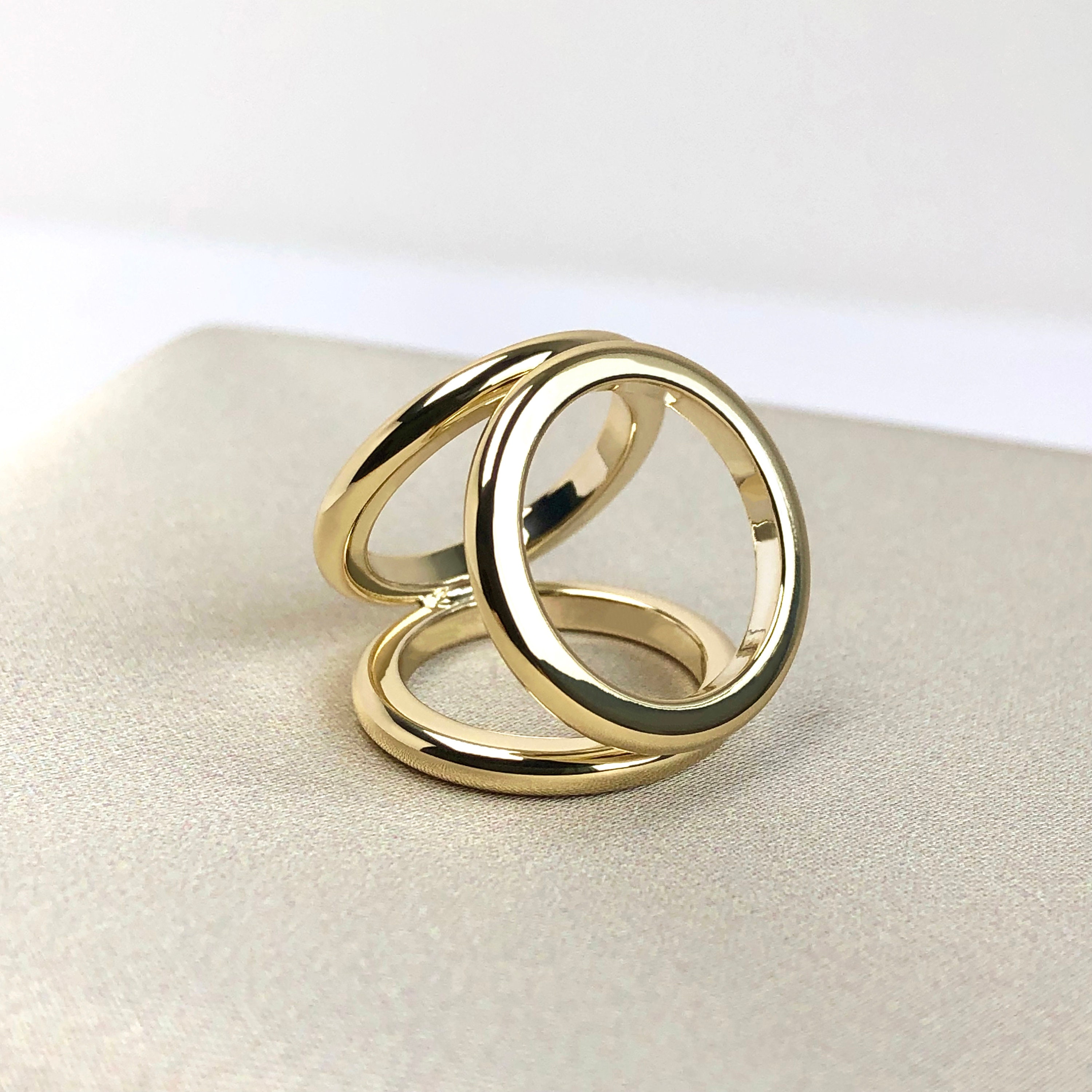 Triangle Scarf Ring, Small Ring, Vintage Style Ring, Smooth Scarf Ring ...