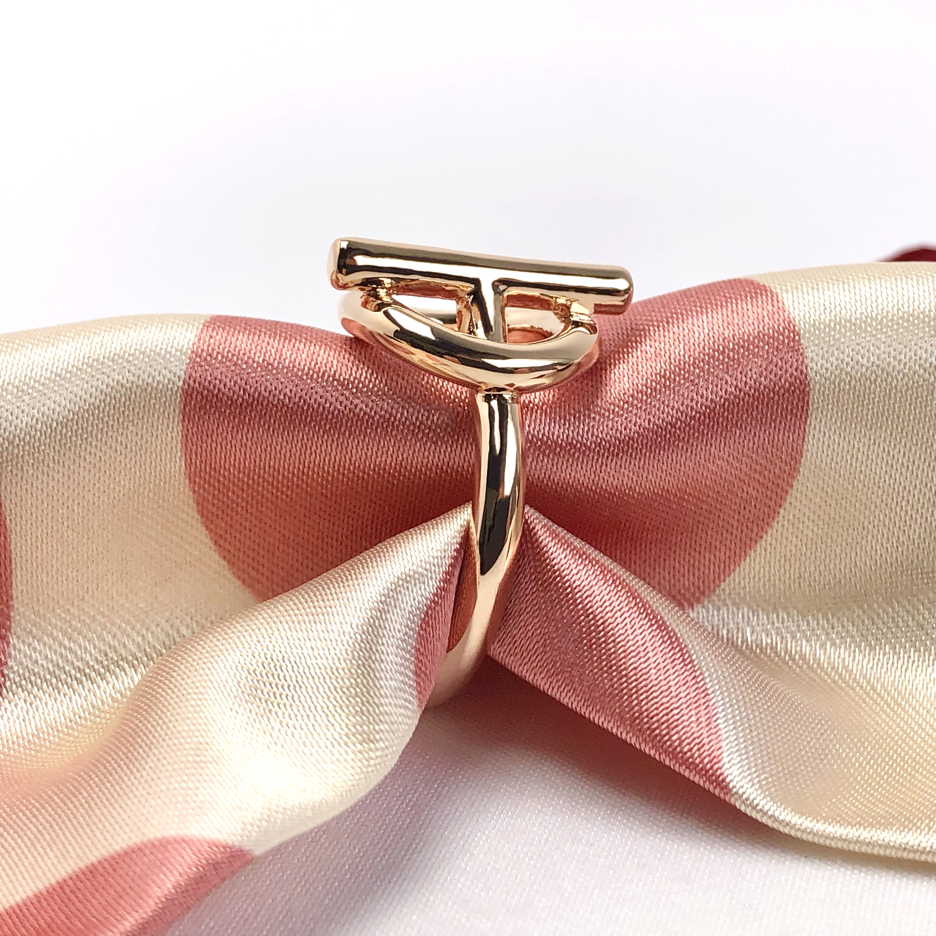 Scarf Ring, Medium Ring, Vintage Style Ring, Fashion Ring, Smooth Scarf ...