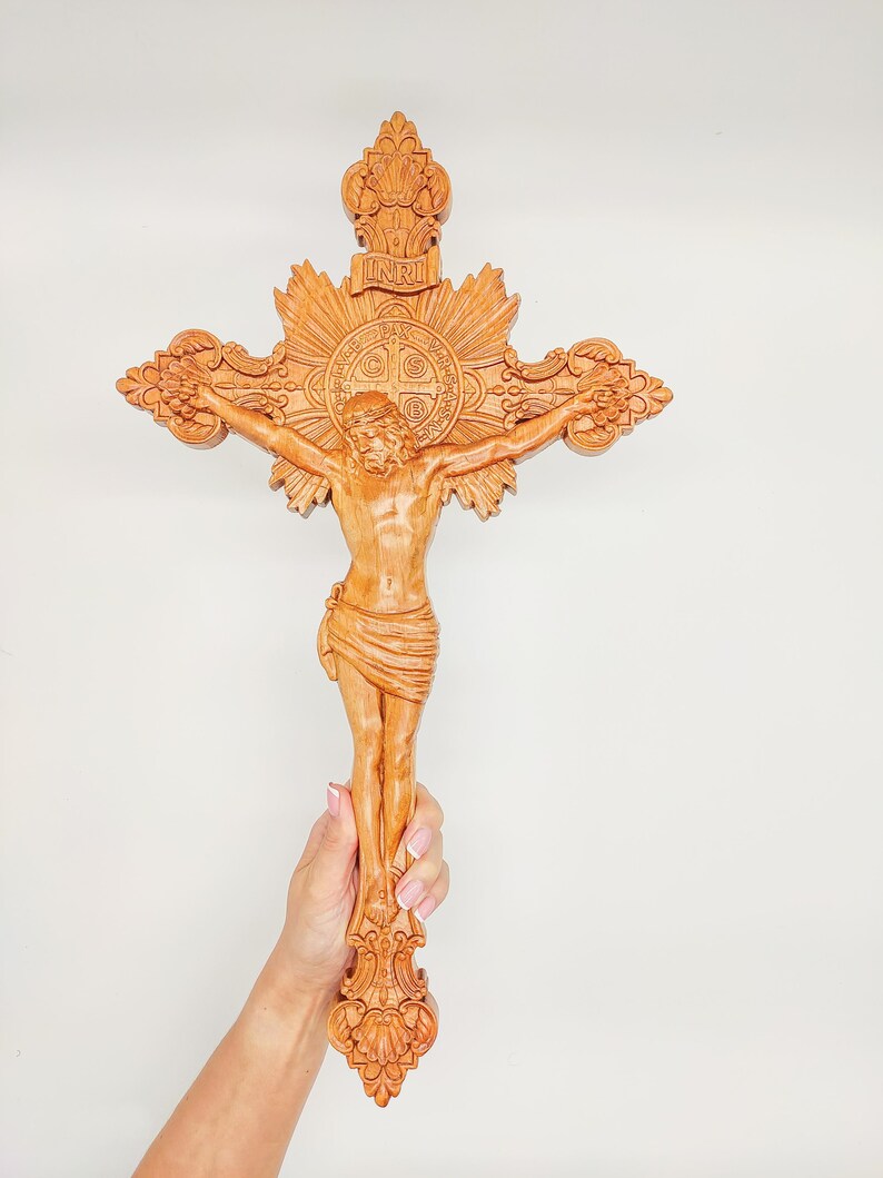Crucifix Catholic Cross, Wooden Crucifix, Jesus Christ, Carved Wooden ...