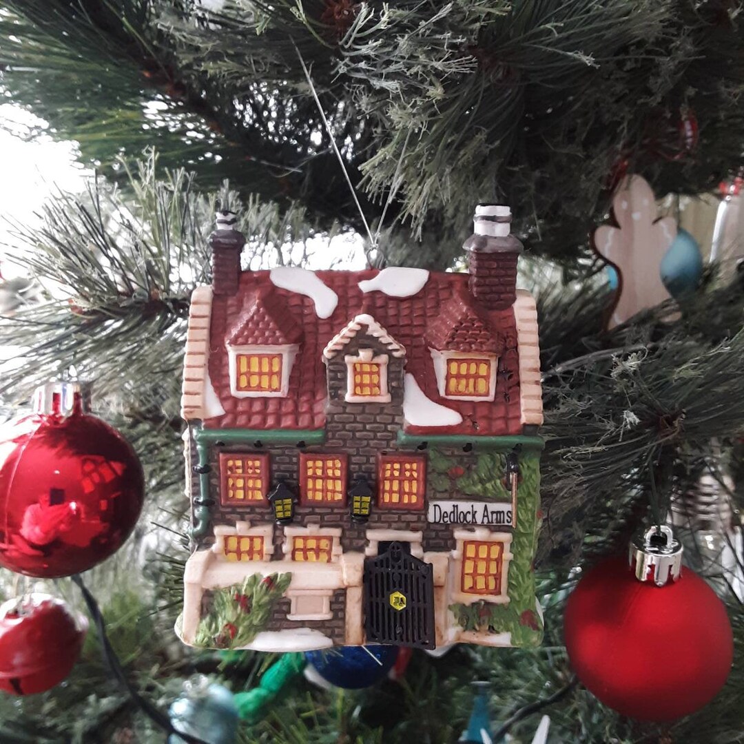 Dedlock Arms Inn Ornament, Dickens' Village Department 56 Item #98728 ...