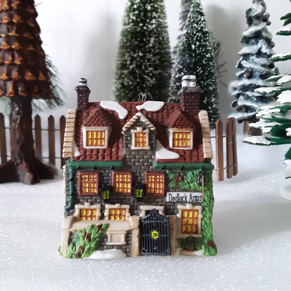 Dedlock Arms Inn Ornament, Dickens' Village Department 56 Item #98728 ...