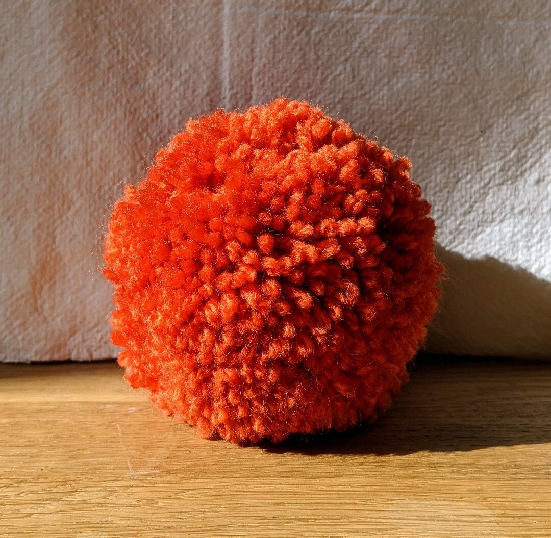 Present-poms Terracotta - Etsy