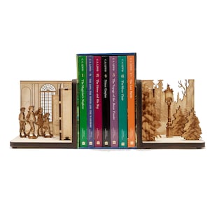 Bookends - Wardrobe and Lampost Magical Fantasy - Etsy