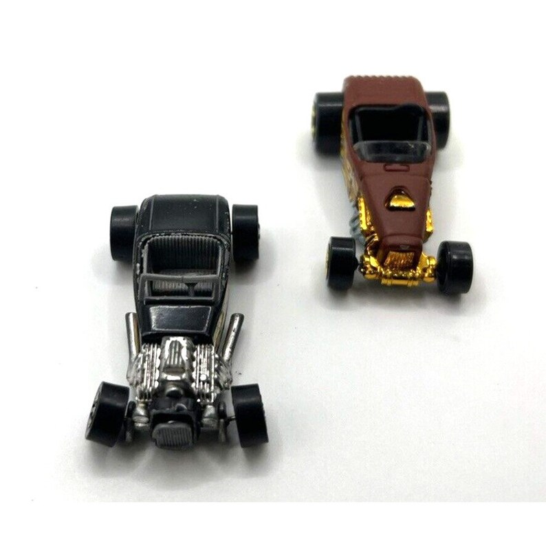 Set of 2 Hot Wheels Ford Roadsters - 1977 Vintage Street Rodder & 2007 ...