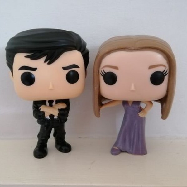 Bonnie Bennett - Etsy