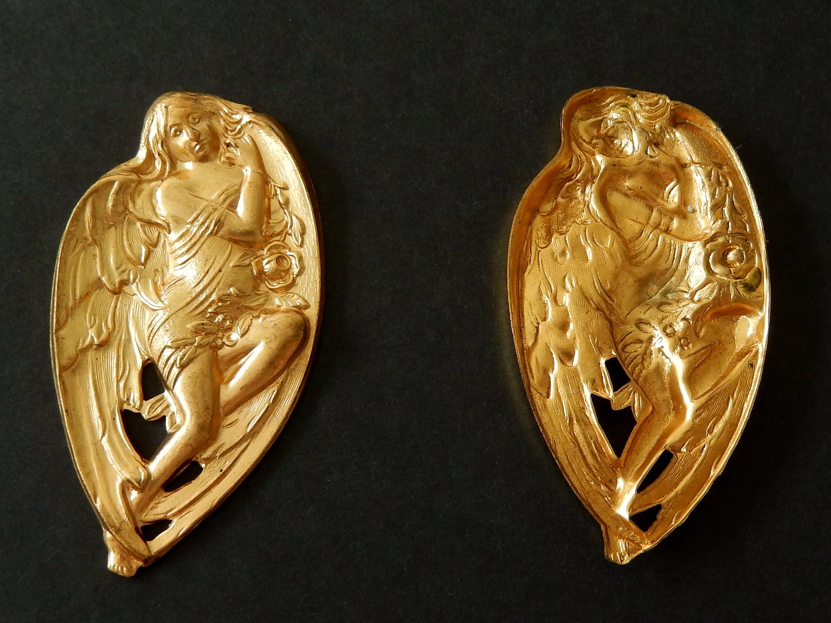 Vintage Raw Brass Stampings / Angels in Mirror Image Pair / - Etsy