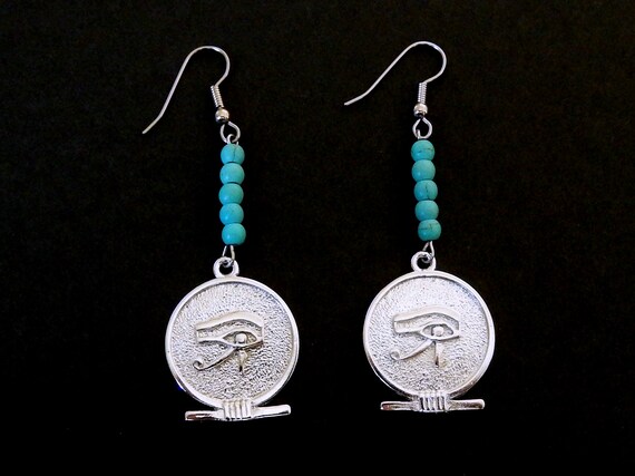 Udjat Eye or Eye of Horus in Round Cartouche / Egyptian Theme | Etsy