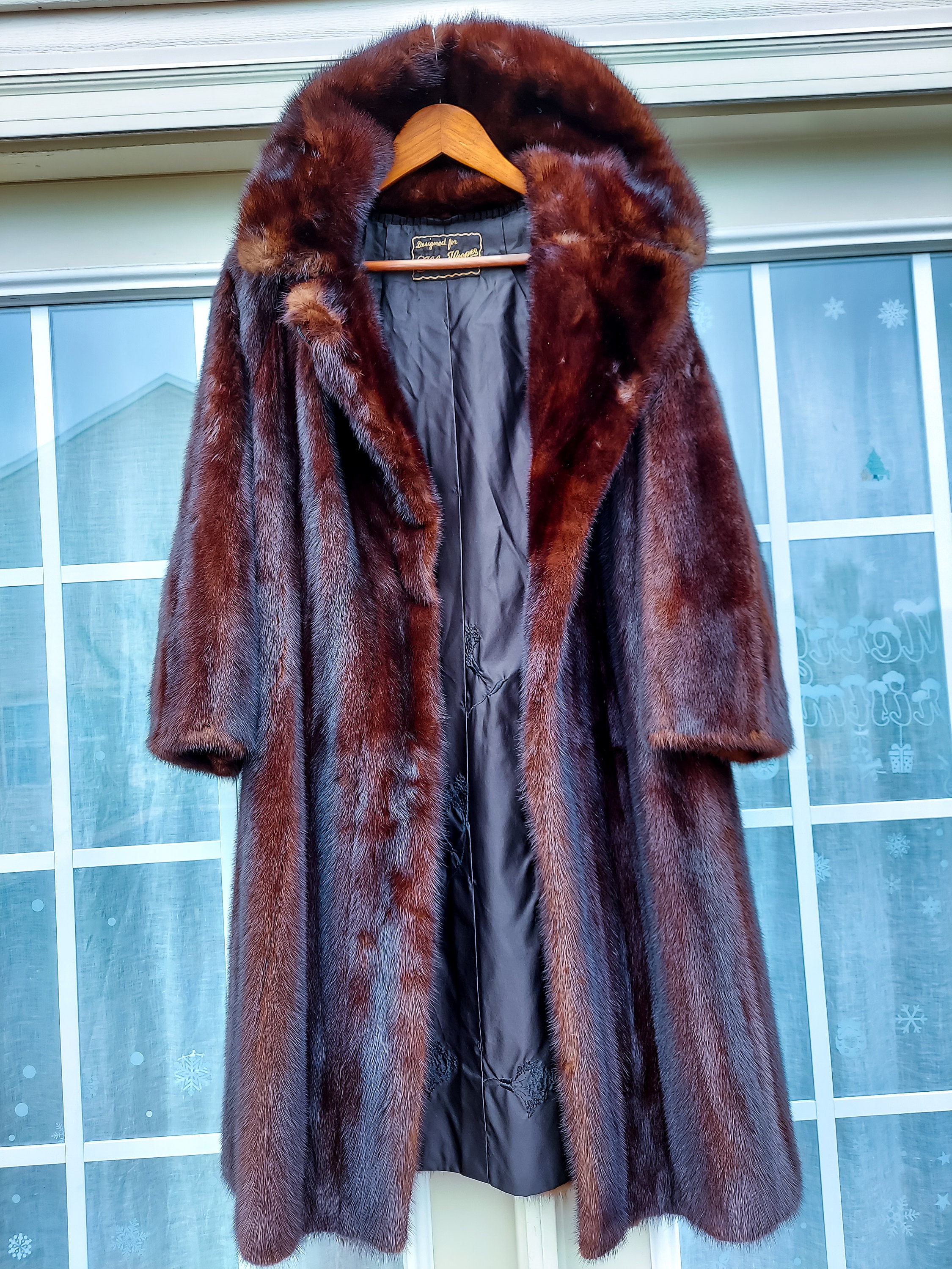 Brown Mink Vintage Fur Coat. Luminous Luxurious Fur Coat. Long 1970s ...