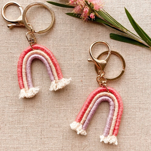 Indie Dyed Yarn Rainbow Key Chain Boho Macrame Rainbow Bag - Etsy