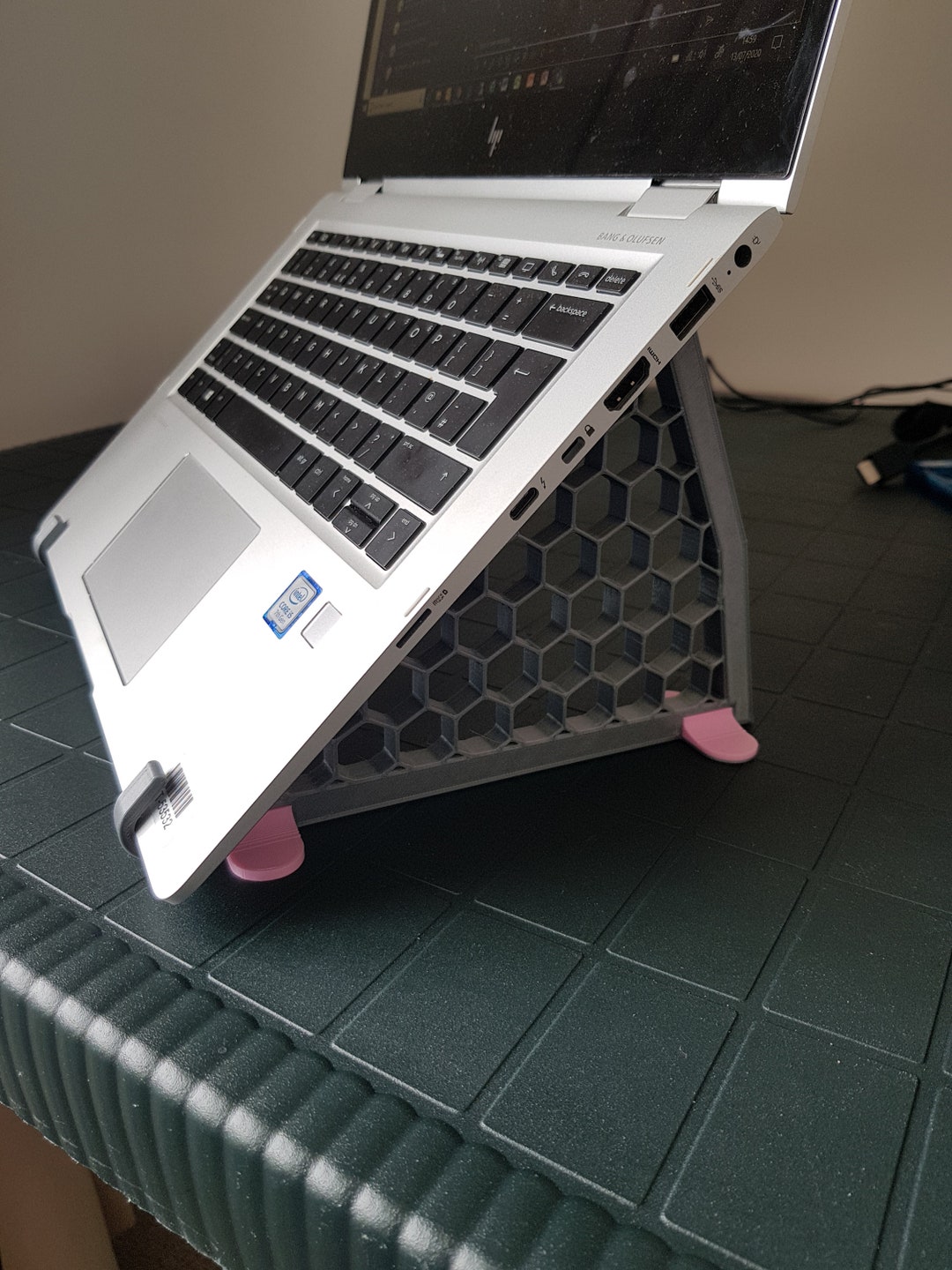 Custom Laptop Stand, 3D Printed Laptop Stand, Compact Laptop Stand ...