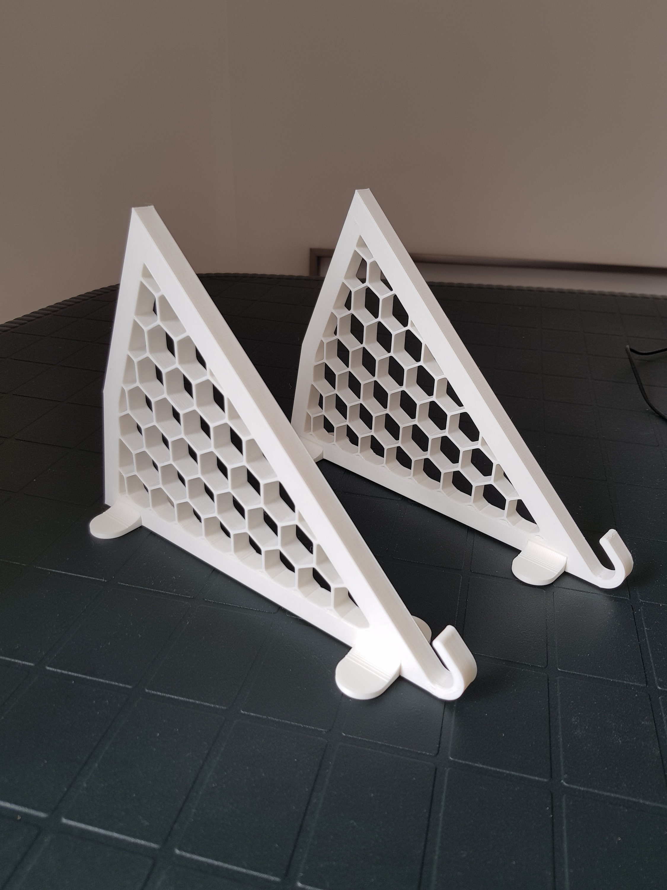 Custom Laptop Stand, 3D Printed Laptop Stand, Compact Laptop Stand ...