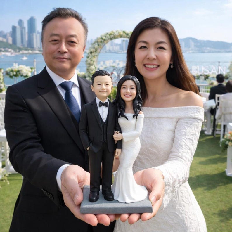 Custom Couple Figurine Wedding, Personalized Couple Figures From Photo ...