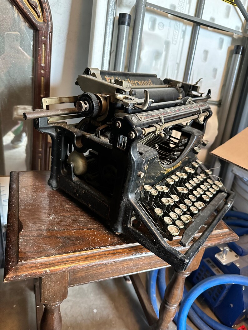 Antique Underwood Typewriter - Etsy