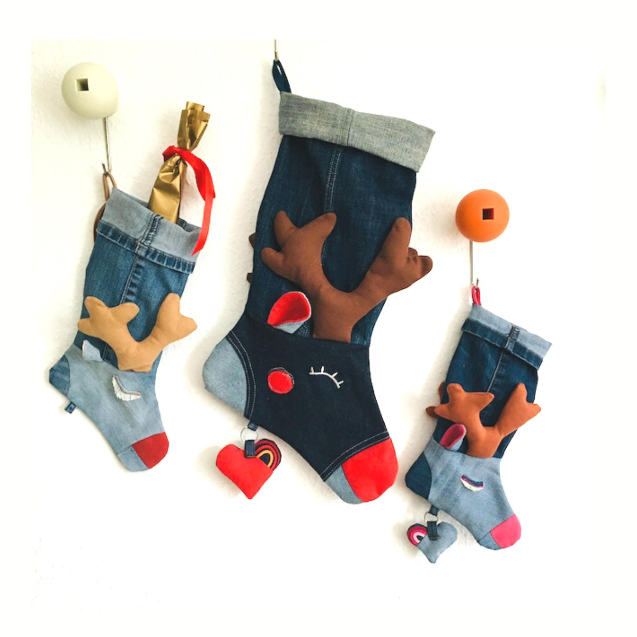 Christmas Stocking Pdf Pattern, Upcycle Jeans Idea, Reindeer Sewing ...
